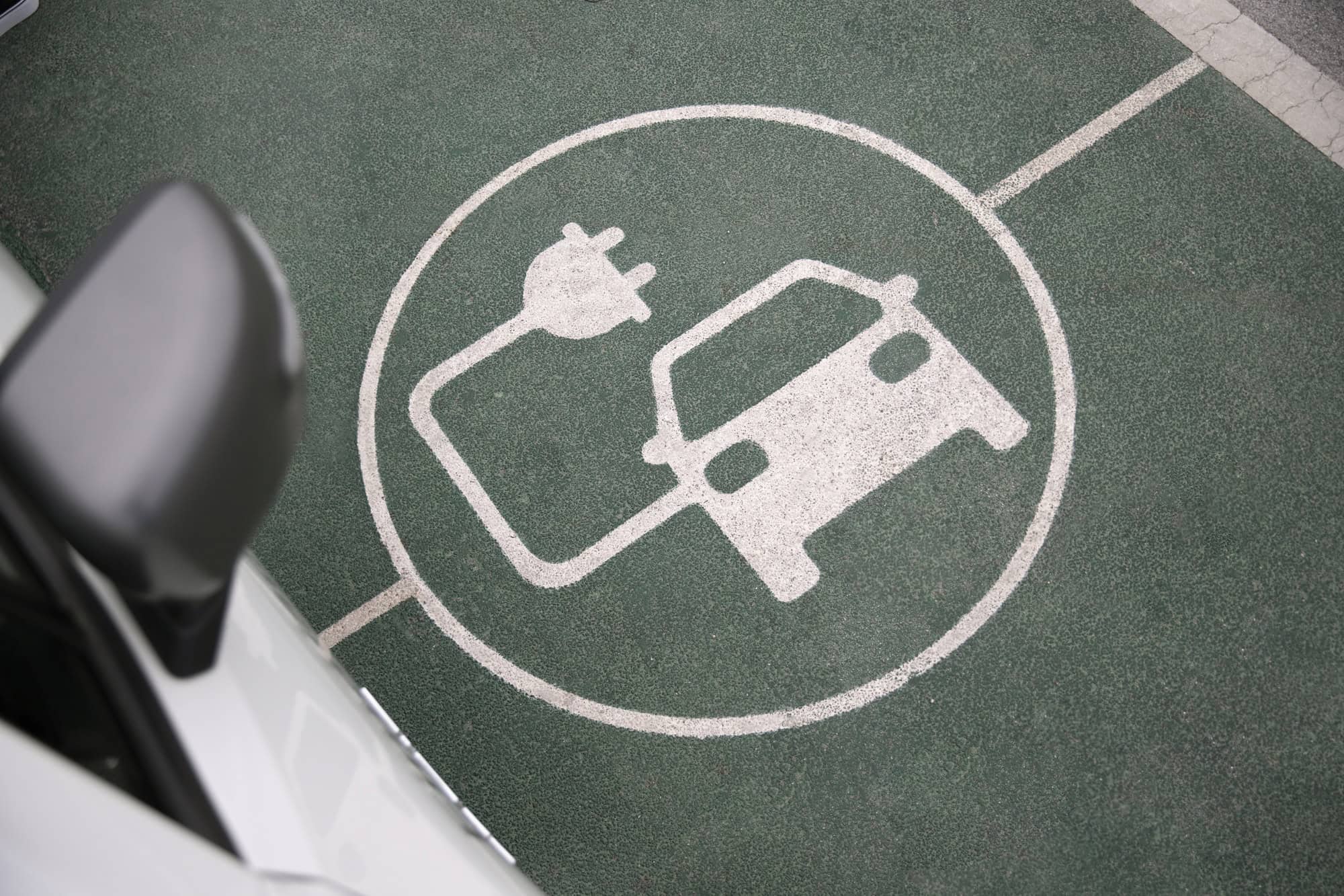 What is EV? Understanding Electric Vehicles - About EVs