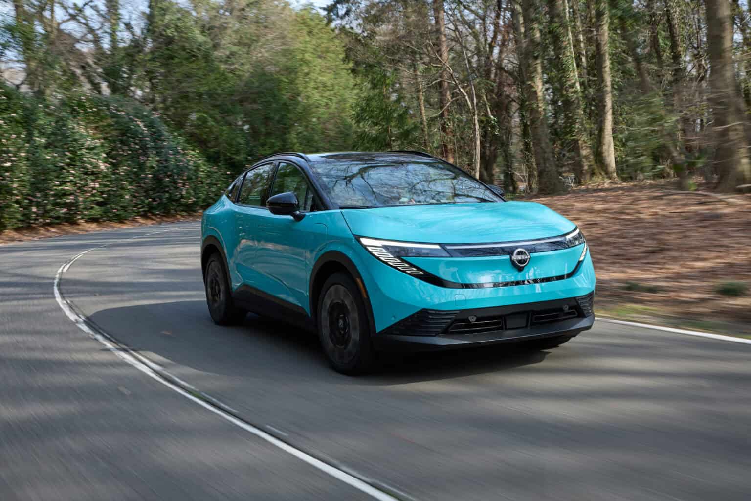 2026 Nissan Leaf Returns as Stylish, Long-Range EV Crossover - About EVs
