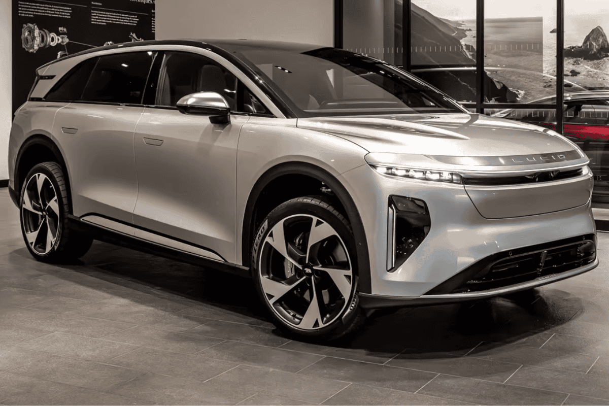 Lucid Earth & Gravity Touring: Affordable EVs by 2027
